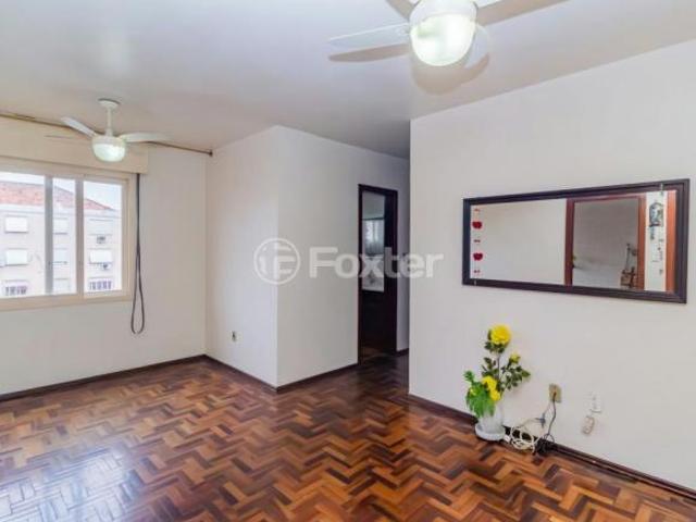 Apartamento, 2 dormitórios, 59.98 m², em Passo da Areia