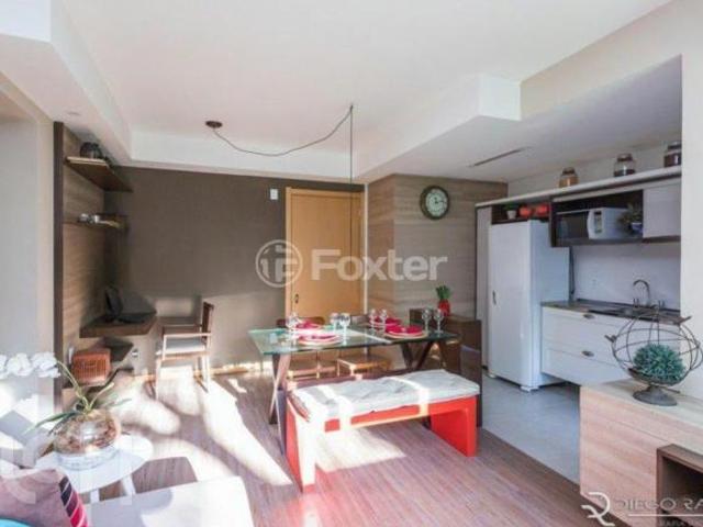 Apartamento, 2 dormitórios, 59.91 m², em Teresópolis