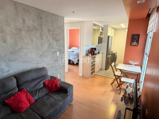 Apartamento, 2 dormitórios, 50 m², em Igara