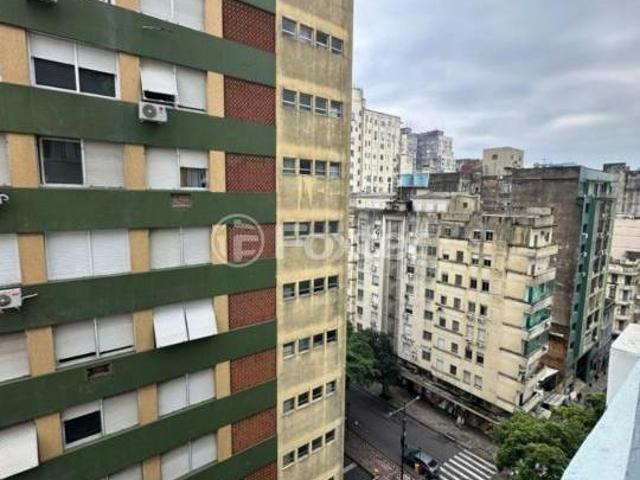 Apartamento, 2 dormitórios, 50.36 m², em Centro Histórico