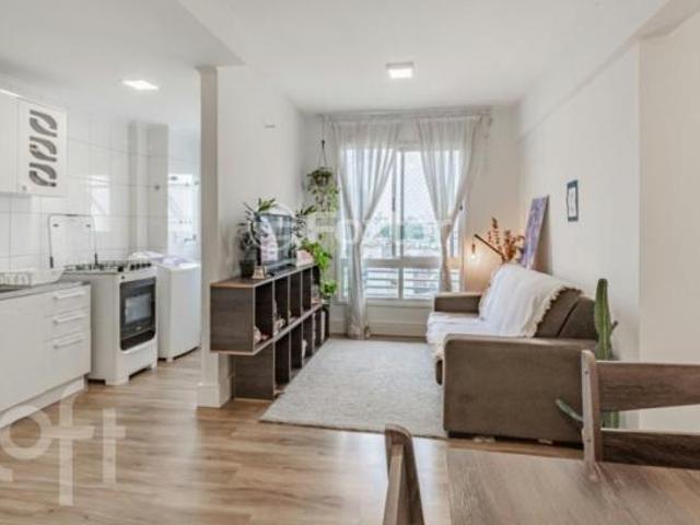 Apartamento, 2 dormitórios, 50.36 m², em Partenon