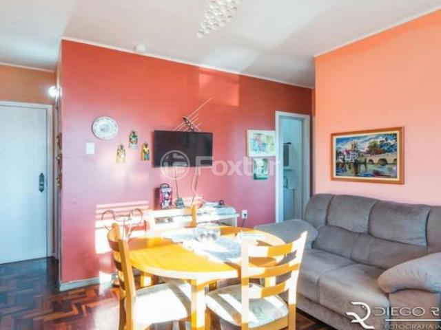 Apartamento, 2 dormitórios, 50.37 m², em Cristal