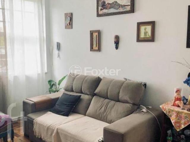 Apartamento, 2 dormitórios, 50.99 m², em Passo da Areia