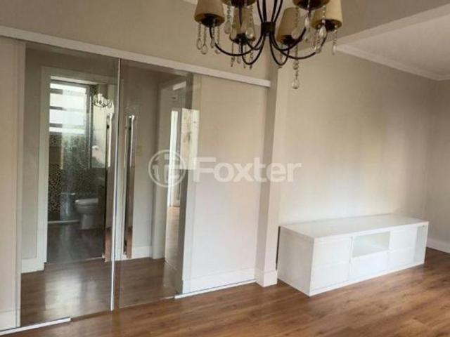 Apartamento, 2 dormitórios, 51 m², em Centro Histórico