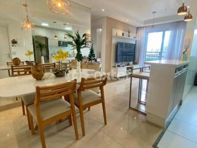 Apartamento, 2 dormitórios, 51 m², em Brás