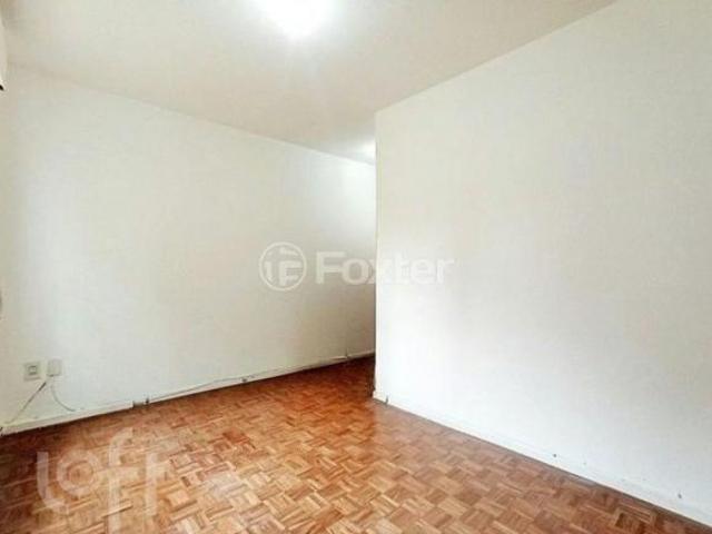 Apartamento, 2 dormitórios, 51 m², em São Sebastião