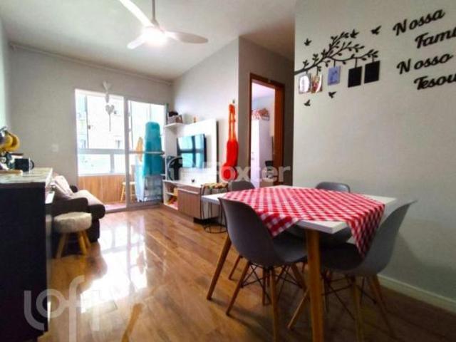 Apartamento, 2 dormitórios, 51.02 m², em Morro Santana