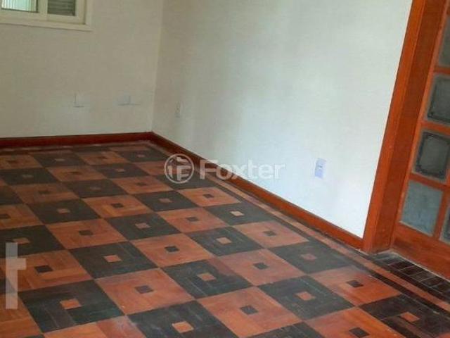 Apartamento, 2 dormitórios, 51.75 m², em Centro Histórico