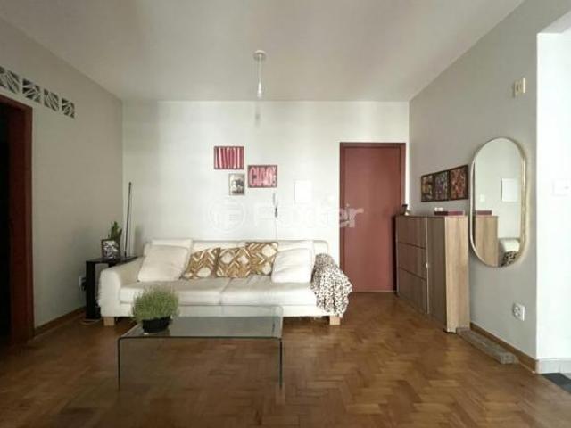 Apartamento, 2 dormitórios, 52 m², em Bela Vista