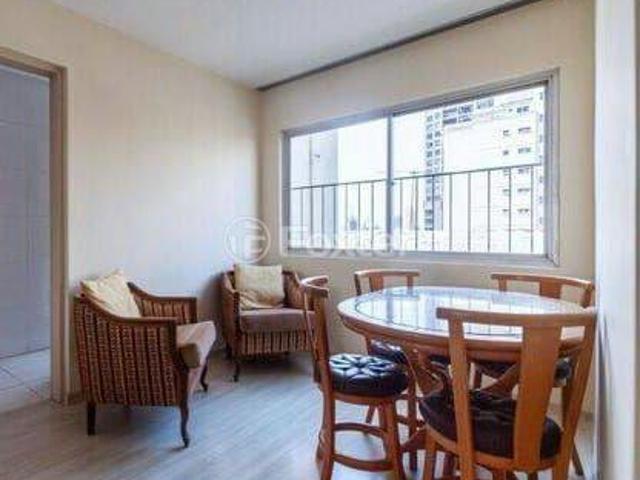 Apartamento, 2 dormitórios, 52 m², em Saúde