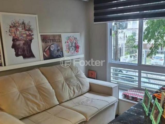 Apartamento, 2 dormitórios, 52 m², em Partenon