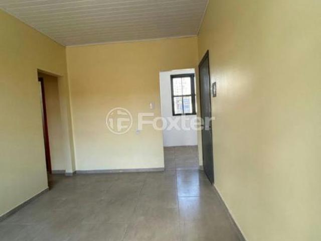 Apartamento, 2 dormitórios, 52 m², em Passo da Areia