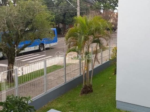 Apartamento, 2 dormitórios, 52.05 m², em São Sebastião