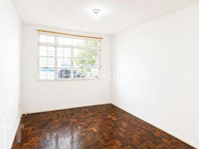 Apartamento, 2 dormitórios, 53 m², em Medianeira