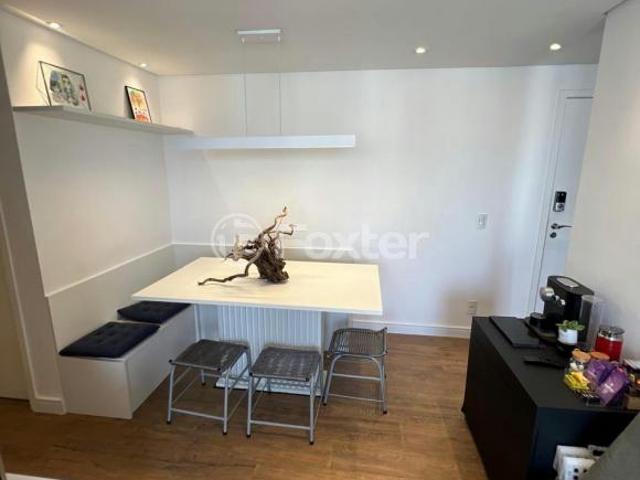 Apartamento, 2 dormitórios, 53 m², em Saúde