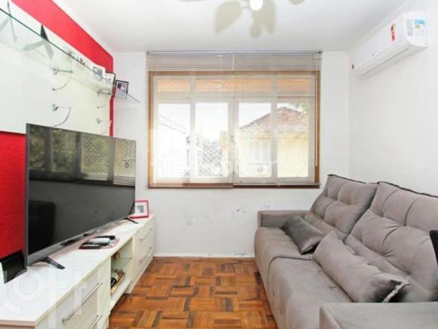 Apartamento, 2 dormitórios, 53.32 m², em Passo da Areia