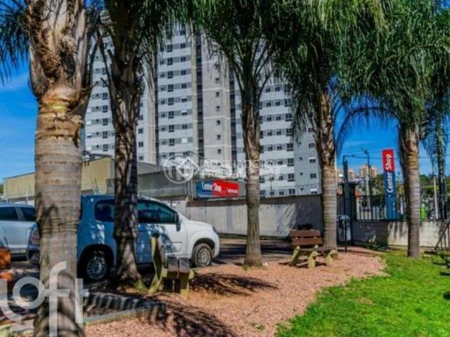 Apartamento, 2 dormitórios, 64 m², em Morro Santana