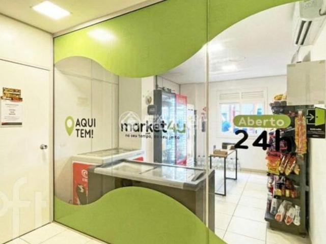 Apartamento, 2 dormitórios, 64 m², em São João