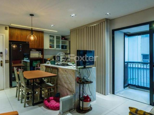 Apartamento, 2 dormitórios, 64 m², em Santana