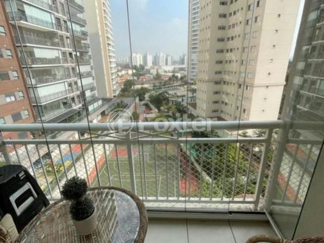 Apartamento, 2 dormitórios, 64 m², em Tatuapé