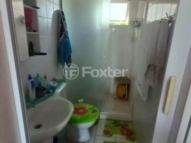 Apartamento, 2 dormitórios, 64.45 m², em Centro