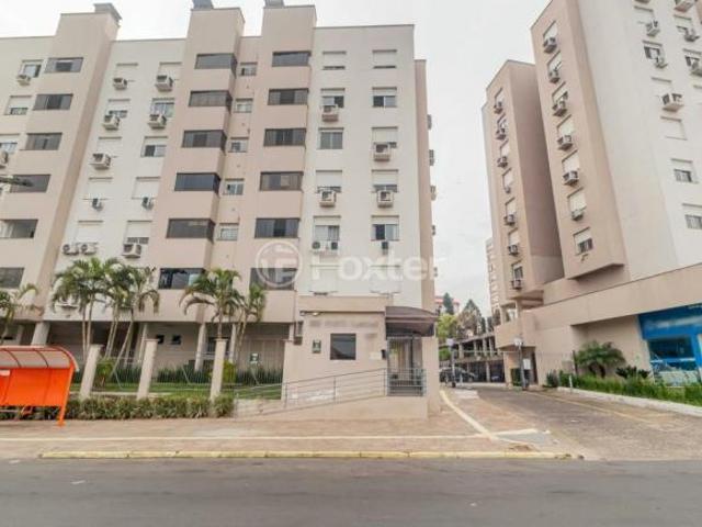 Apartamento, 2 dormitórios, 64.46 m², em Centro
