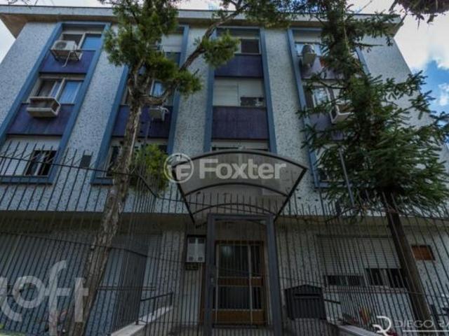 Apartamento, 2 dormitórios, 64.76 m², em São João
