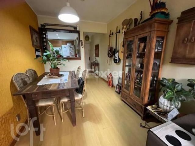 Apartamento, 2 dormitórios, 64.7 m², em Tristeza
