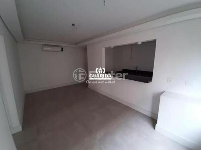 Apartamento, 2 dormitórios, 64.88 m², em Passo da Areia