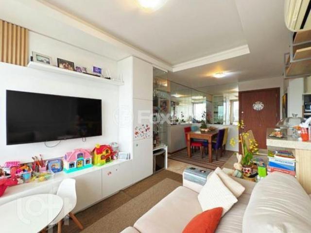 Apartamento, 2 dormitórios, 64.8 m², em Cristo Redentor