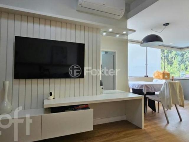Apartamento, 2 dormitórios, 64.94 m², em Petrópolis