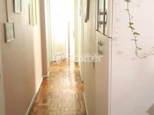 Apartamento, 2 dormitórios, 64.91 m², em Floresta