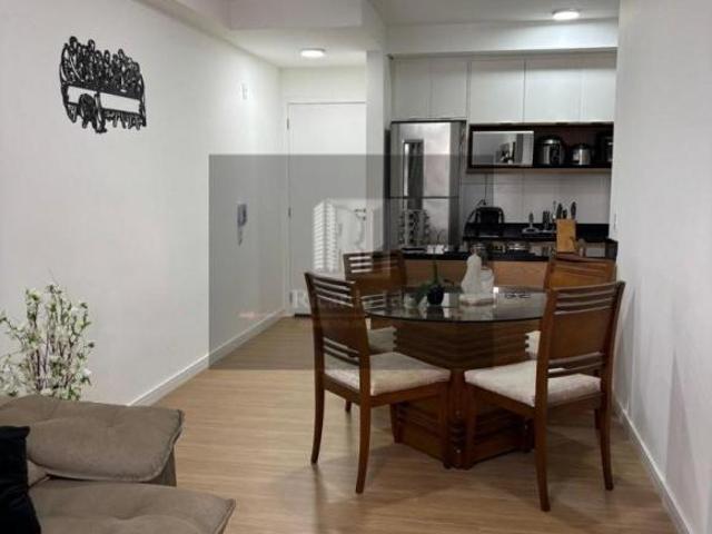 Apartamento 2 dormitórios 64m²