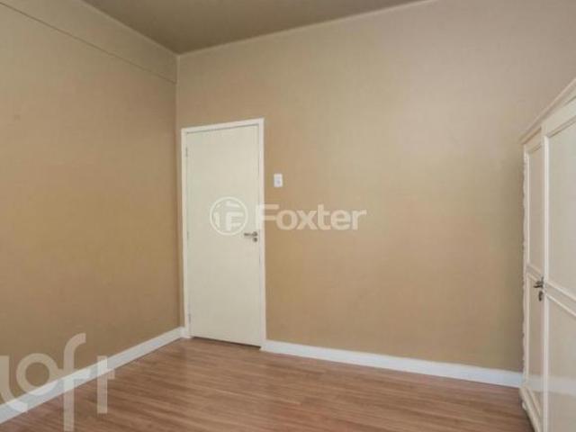 Apartamento, 2 dormitórios, 65 m², em Centro Histórico