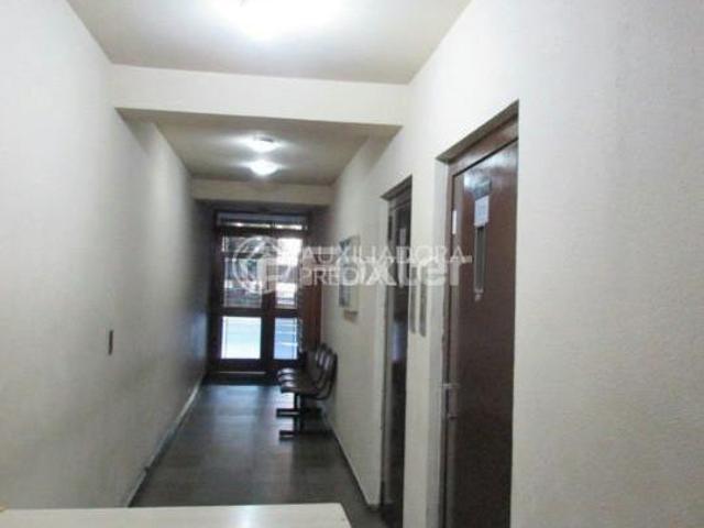 Apartamento, 2 dormitórios, 65 m², em Centro Histórico