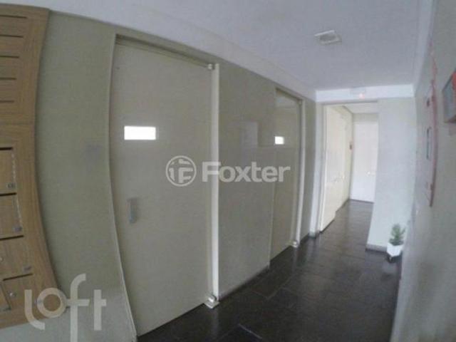 Apartamento, 2 dormitórios, 65 m², em Cristal