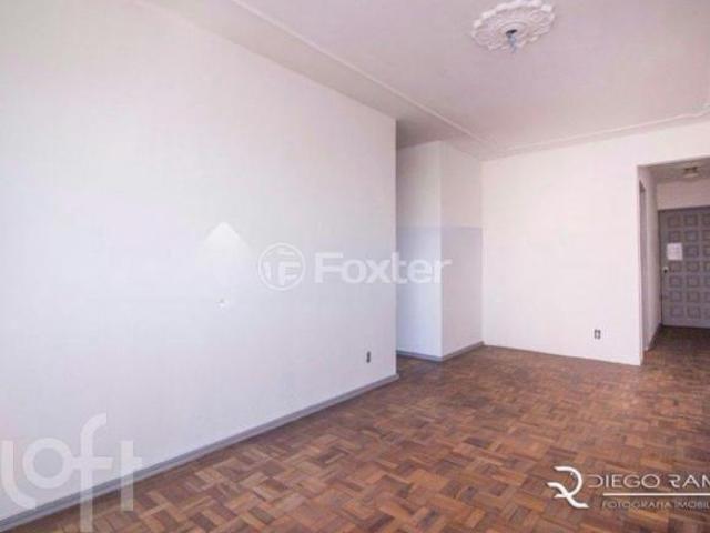 Apartamento, 2 dormitórios, 65 m², em Floresta