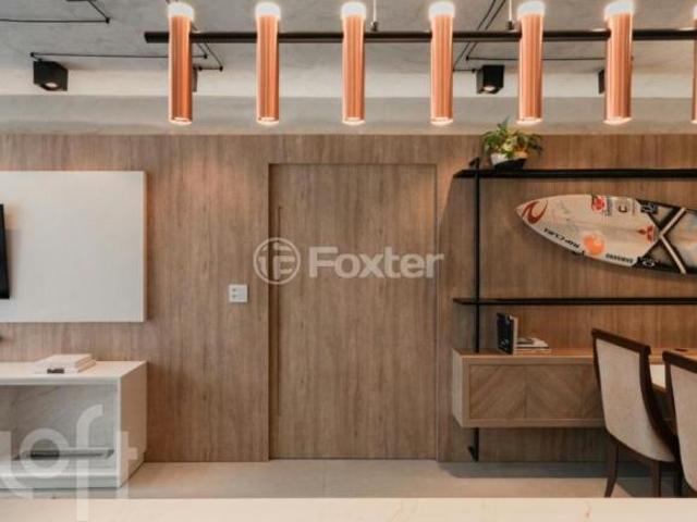 Apartamento, 2 dormitórios, 65 m², em São José