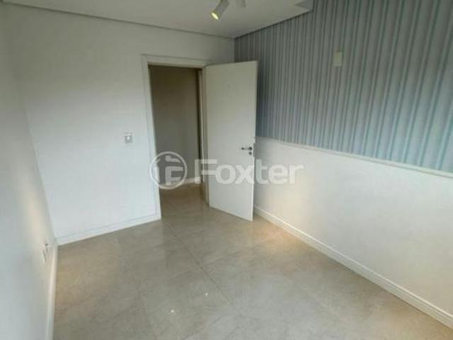 Apartamento, 2 dormitórios, 65 m², em São José