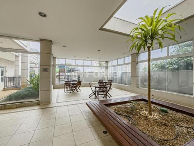 Apartamento, 2 dormitórios, 65 m², em Sacomã
