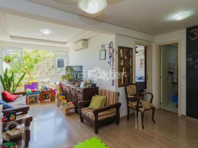 Apartamento, 2 dormitórios, 65 m², em Santana