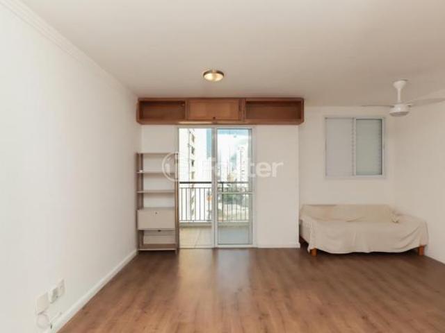 Apartamento, 2 dormitórios, 65 m², em Vila Romana
