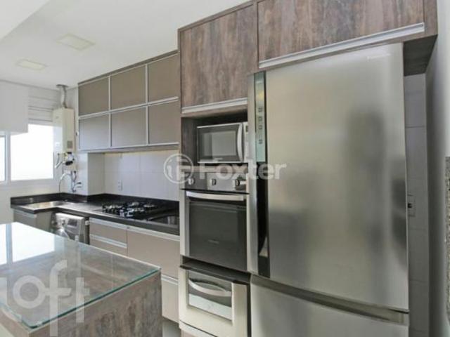 Apartamento, 2 dormitórios, 65.27 m², em São João