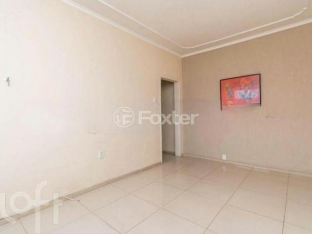 Apartamento, 2 dormitórios, 65.22 m², em Floresta