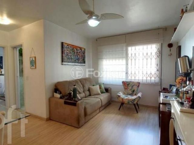 Apartamento, 2 dormitórios, 65.3 m², em Jardim do Salso