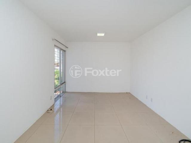 Apartamento, 2 dormitórios, 65.54 m², em Menino Deus