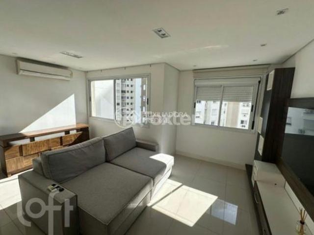 Apartamento, 2 dormitórios, 65.52 m², em Vila Ipiranga