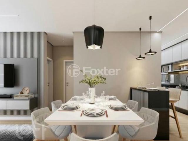 Apartamento, 2 dormitórios, 65.68 m², em Vila Ipiranga