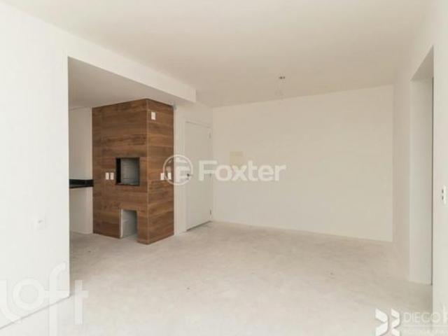 Apartamento, 2 dormitórios, 65.84 m², em Santana