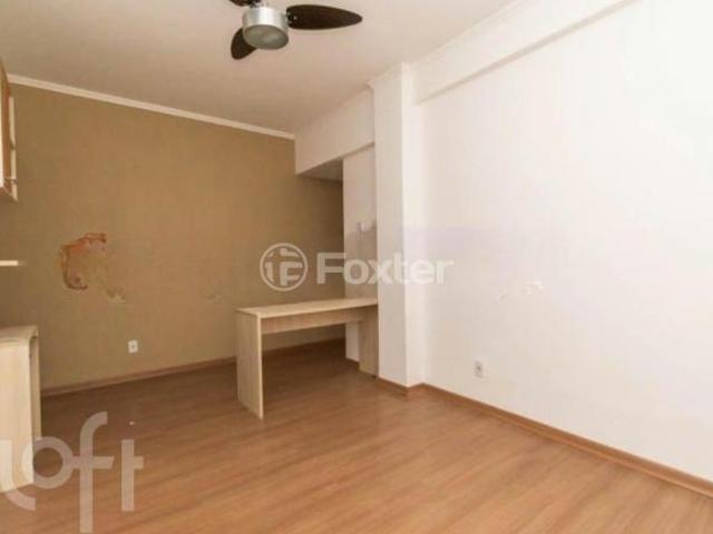 Apartamento, 2 dormitórios, 66 m², em Centro Histórico